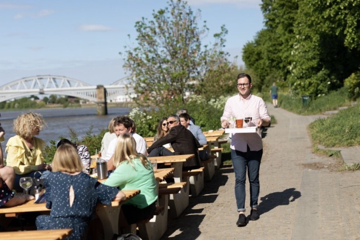 Top 15 Riverside Bars And Pubs on the Thames